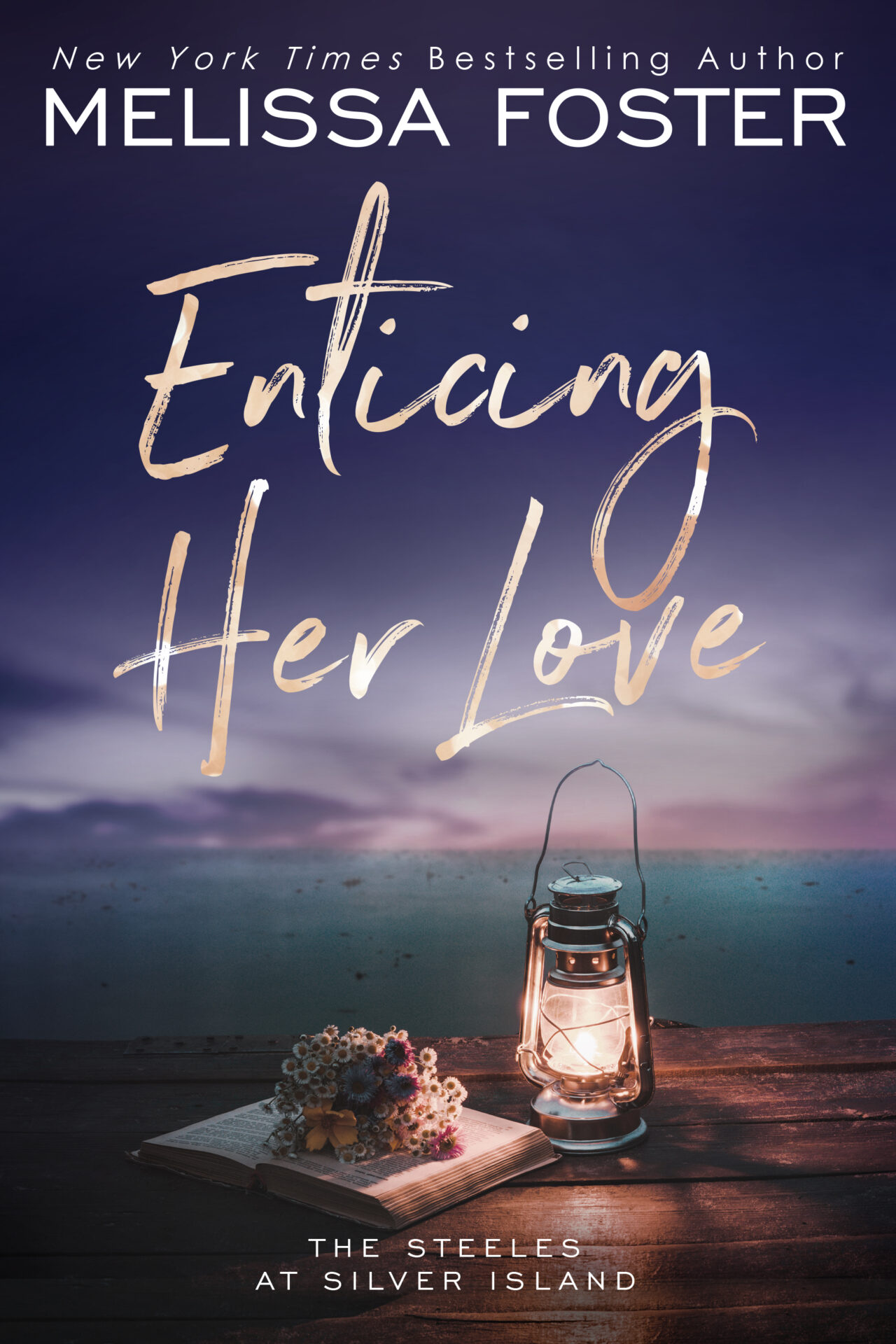 Enticing Her Love - Melissa Foster Author